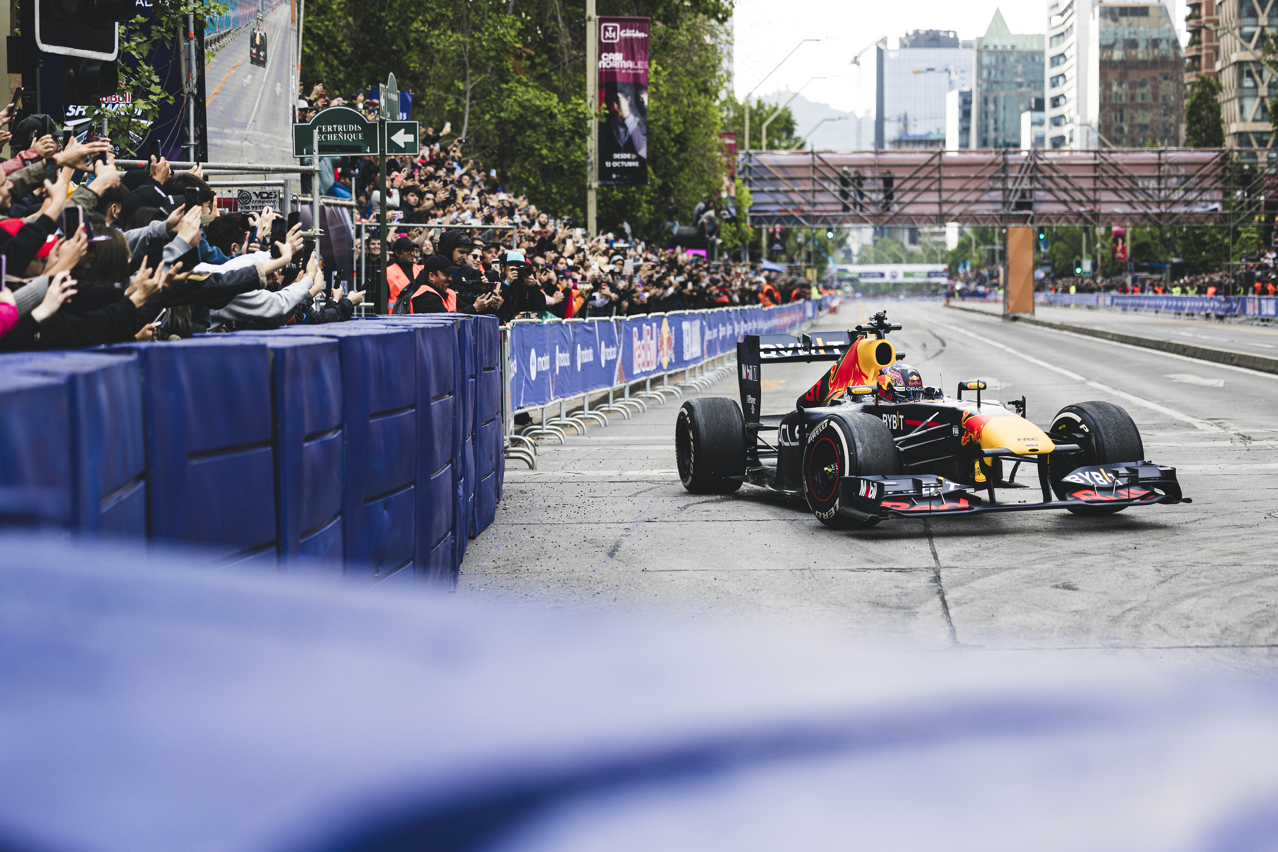 Red Bull Showrun Taichung 國際賽車展演首次在台登場 台中如何用觀光魅力獲國際車隊認可？｜天下雜誌